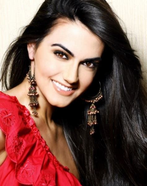 Kasey Model Machine Experiential