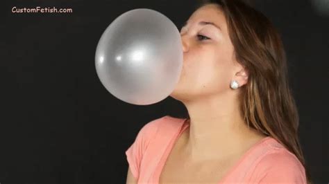 Custom Fetish Shoots Madisons Bubble Gum Bubble Practice HD X