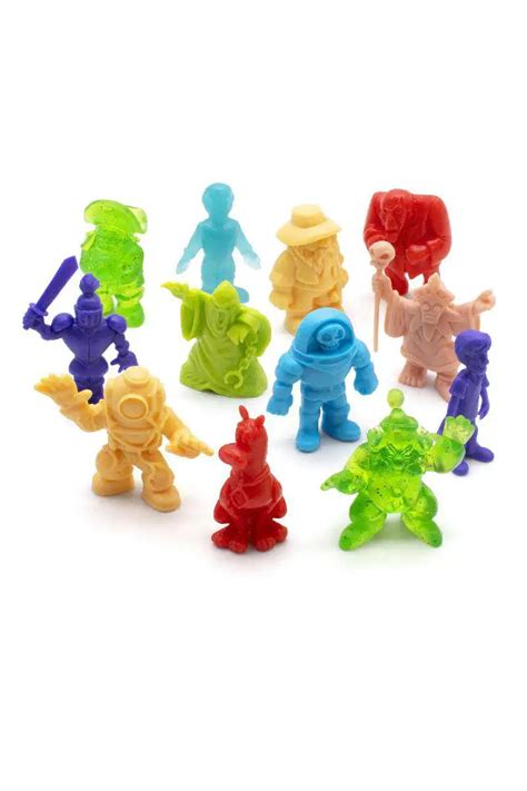 Scooby Doo Mini Figure Tiny Mights Mystery Pack Random Figures Culturefly Toywiz