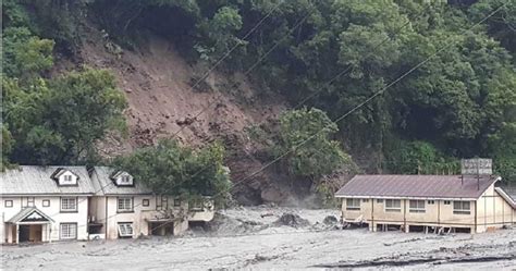 海葵颱風釀災情！南投廬山塔羅灣溪暴漲 情人吊橋遭沖毀下游飯店全泡水 生活 Ctwant