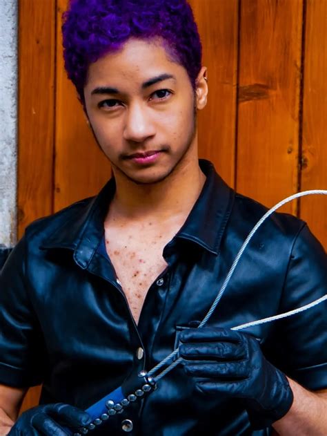 Natrix France Femdom