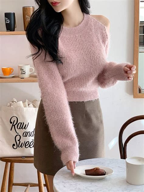 겨울 소녀 카페 감성 패션 아뜨랑스 패션 패션 스타일 소녀