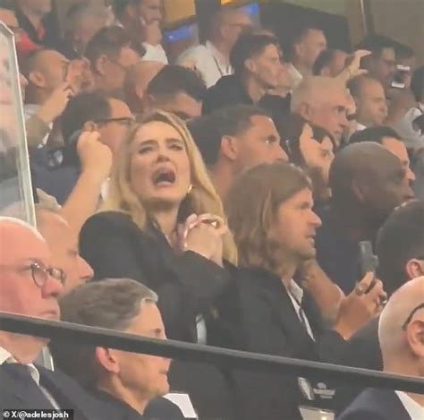 Hilarious Moment Adele Passionately Yells Shut Up To The Rowdy