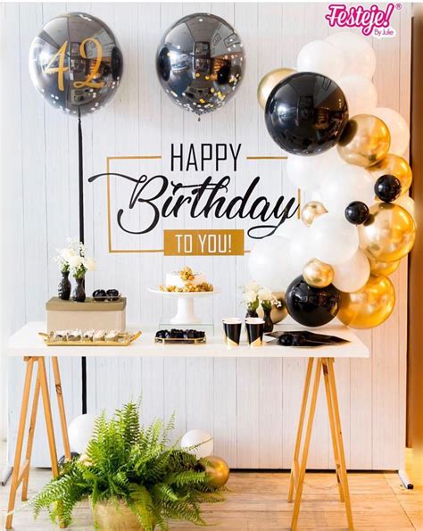 Pin By Móni Flores On Globos Simple Birthday Decorations Birthday