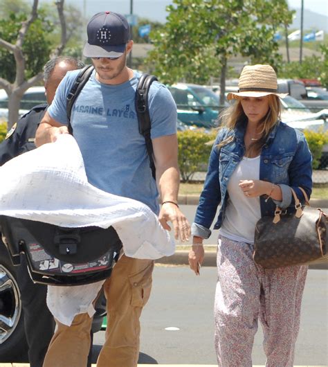 Jennifer Love Hewitt New Husband Brian Hallisay Welcome