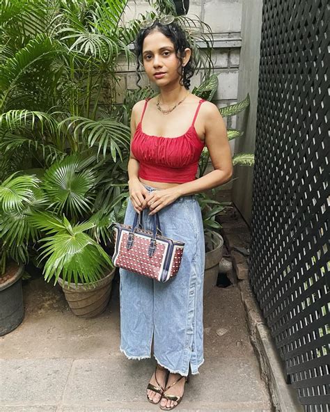 Namita Krishnamurthys Feet