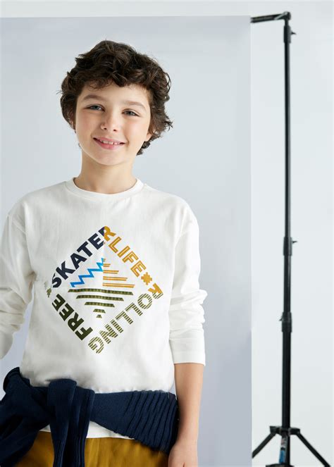 Тениска с надпис и рисунка за момче Сметана Mayoral