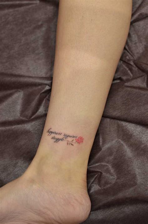 足首（洋彫） 金沢市・野々市市のタトゥー（tattoo・刺青）ならbees Stingビーズスティング 一般社団法人日本タトゥー