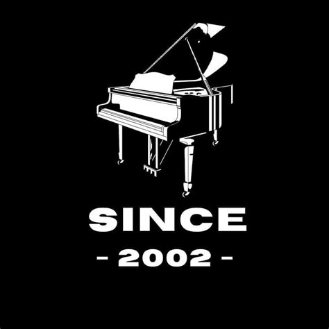 Төгөлдөр хуурын гэрийн багш