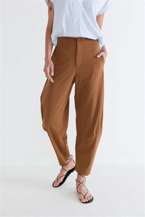 Rutis Pants Guide