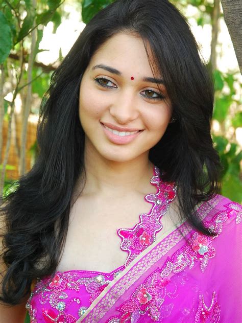 Cute Actress Hot Photos