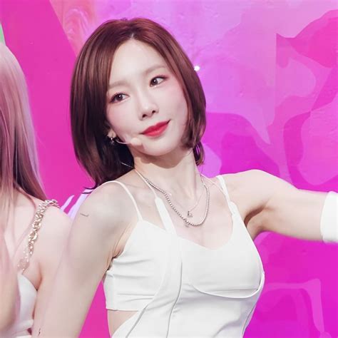 220819 Taeyeon Fancam Forever 1 Musicbank 2022 소녀시대 태연