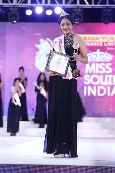 abirami venkatachalam photos hd images bigg boss tamil tamilglitz