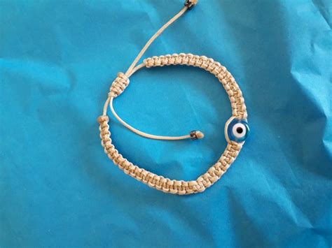 Βραχιολακι με κεροσπαγκο