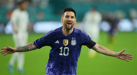 Messi Powers Argentina Past Honduras Supersport