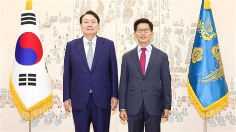 김문수 노동계가 나를 못 믿는 것 안다 겸허히 나아가겠다 중앙일보