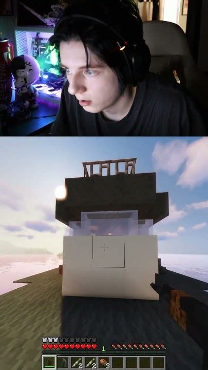 I Raided Their Tugboat Gaming Minecraft Minecraftmemes Rust Rustraid Raid Creebus Youtube