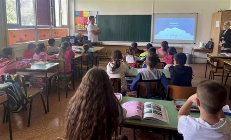 28 Април Светски ден за безбедност и здравје ООУ „Дане Крапчев“ Скопје