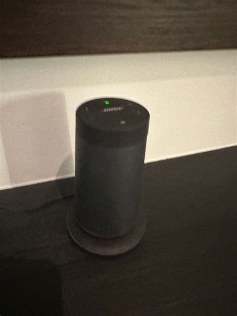 Bose Soundlink Revolve Ii With Charging Dock Audio Soundbars Speakers And Amplifiers On Carousell