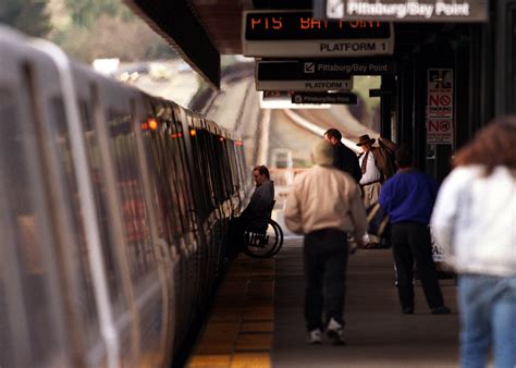 Emergency Shuts Down Bart Walnut Creek Station