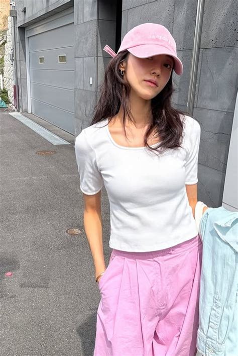 인`스타`그램 세상 `176cm` 서하얀 얼굴 얼마나 작으면미취학 아동과 대결 Zum 뉴스