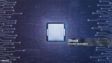 마이크로 전자 회로와 바이너리 코드로 둘러싸인 중앙 칩 0명에 대한 스톡 사진 및 기타 이미지 0명 Cpu 개념 Istock