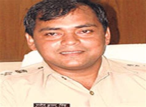 saket kumar singh ips has been appointed as dig crpf ministry of home affairs government of