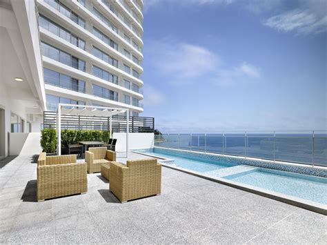 Wonderpool Suite Cassia