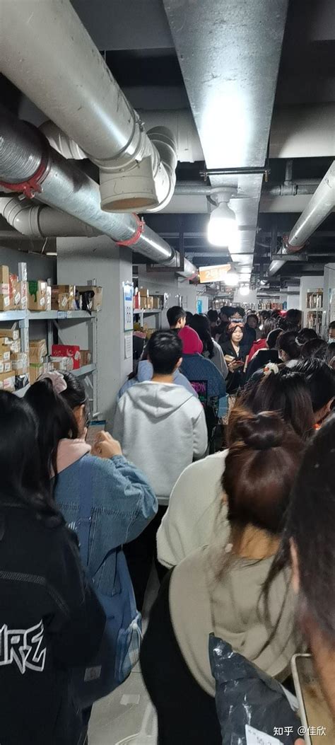 招寄拍模特 知乎