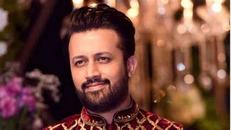 आतिफ ने सुरीली आवाज से भारत में भी चलाया जादू