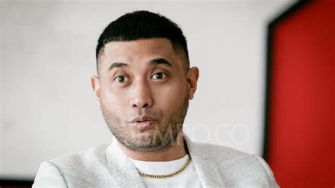 Profil Rayen Pono Yang Laporkan Ahmad Dhani Ke Mkd