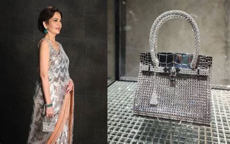 نیتا امبانی کا ہیروں سے جڑا بیگ قیمت نے ہوش اڑا دئیے