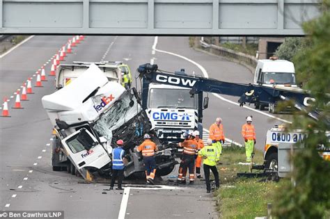 Lorry Driver David Wagstaff Cleared Of Dangerous Driving Daily Mail