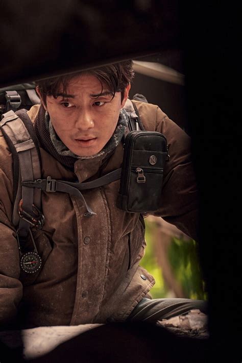 박서준 사생활에 말 아낀 이유 있었다 같은 사람이 차만 바꿔 쫓아와
