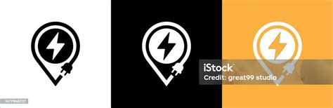 전력 아이콘입니다 전원 기호 전기 플러그 이미지 조합이 있는 핀 맵 내부의 번개 섬광 벡터 스톡 그림입니다 검은 흰색과 노란색 배경의 색상입니다 가상현실에 대한 스톡 벡터