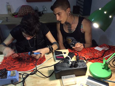 Fractal Antennae — Afroditi Psarra