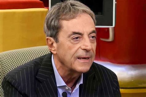 Gf Vip Attilio Romita Infuriato Con Il Coinquilino La Situazione è