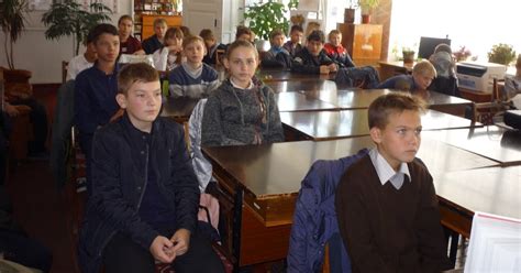 Бібліотека Навчально виховного комплексу Загальноосвітньої школи І ІІІ ступенів №3 колегіум