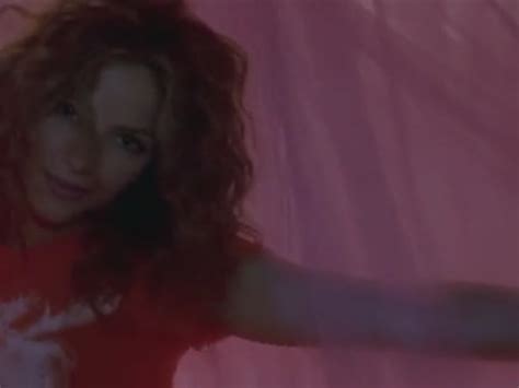 Hips Don T Lie Music Video Shakira Image Fanpop