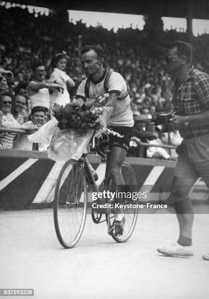 Jean Robic Photos And Premium High Res Pictures Getty Images
