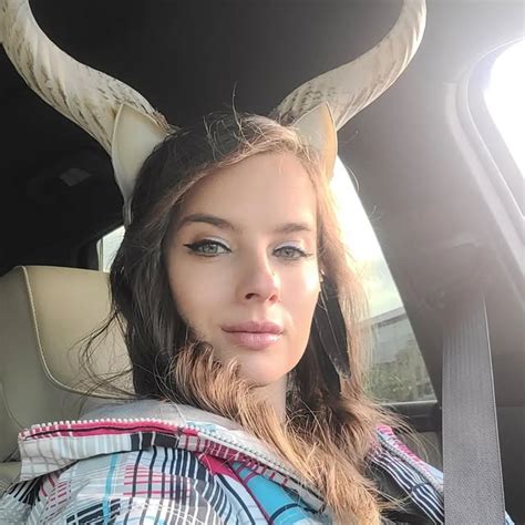 Masha Lion Star Masha • Threads Say More