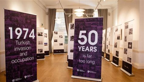 Η Ύπατη Αρμοστεία της Κύπρου στο ΗΒ παρουσίασε την έκθεση φωτογραφίας «1974 2024 50 χρόνια