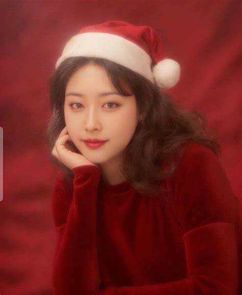 Richard Cergy Adl Kullan C N N Grace Panosundaki Pin