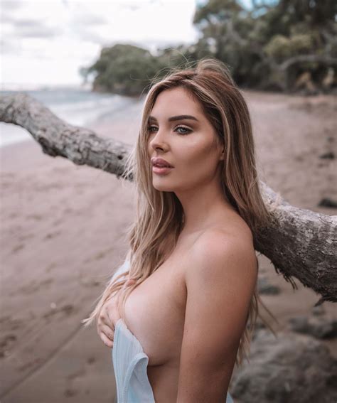 Sarah Harris Sexy In Labor Day 2019 22 Photos The Fappening