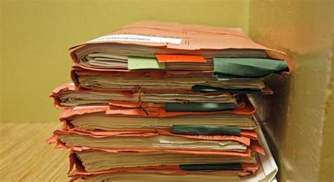 С по малко документи ще се кандидатства за помощи за деца