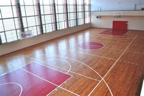 Сградата на стадион „Севтополис“ вече E отоплена Новини за Казанлък