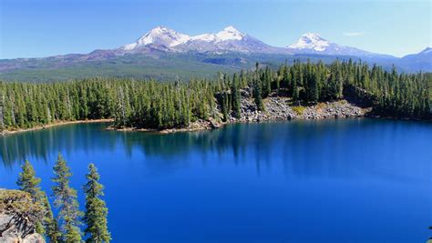 Sacred Viewpoint Highlights Stunning Benson Lake