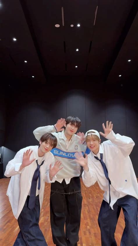 Tws 투어스 On Instagram 첫만남챌린지 🫧 With Sunoo 선우 Enhypen 엔하이픈