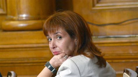 Русинова ще посети Сандански и Благоевград Новини бг