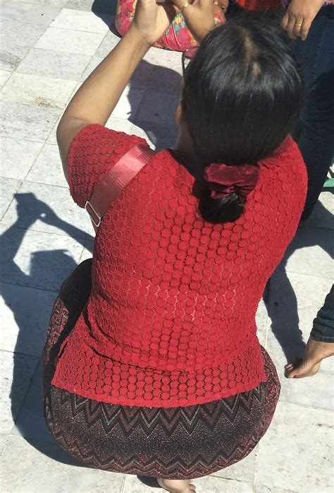 Myanmar Technology And Beauty News ရှယ်အိုးများ ၁ အန်တီ မမ